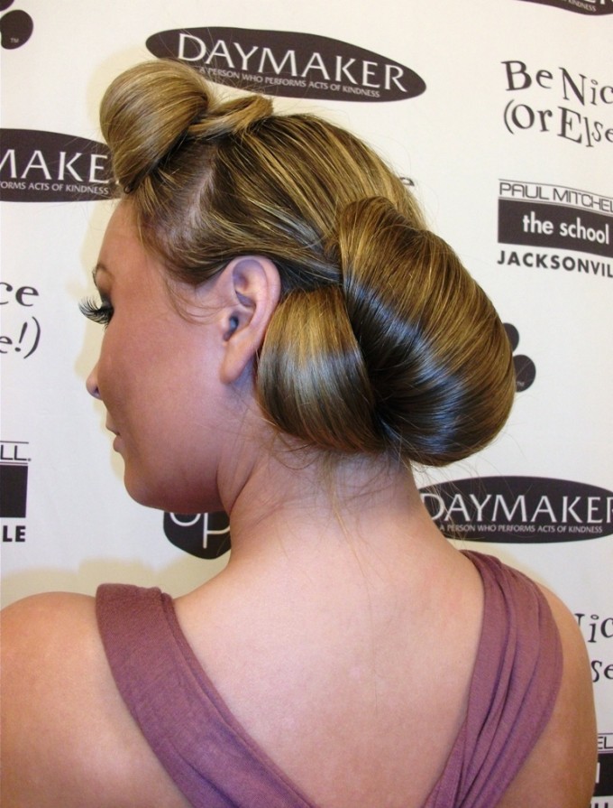 40 Gorgeous Wedding Updo Hairstyle Ideas – EntertainmentMesh